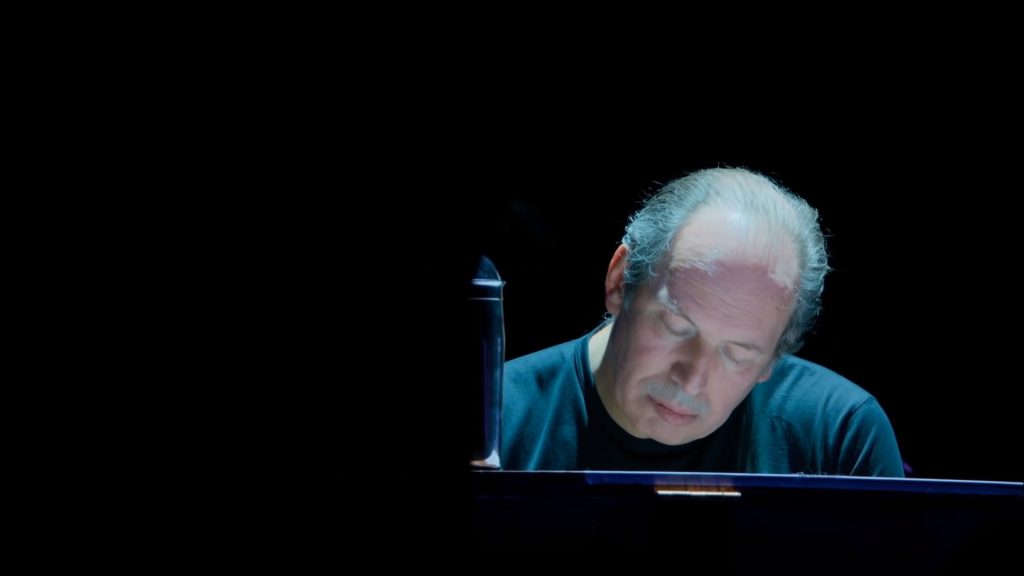Hans Zimmer: The man made of Music - Cutacut.com